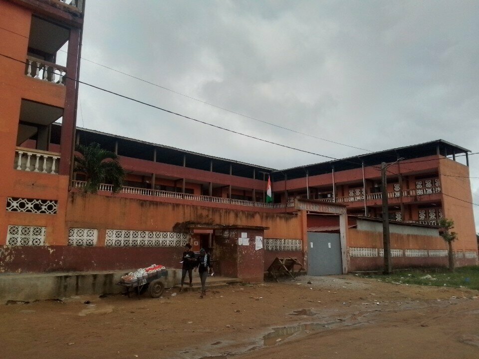 Ortaokul Collège Les Grâces Abobo, Abican, foto