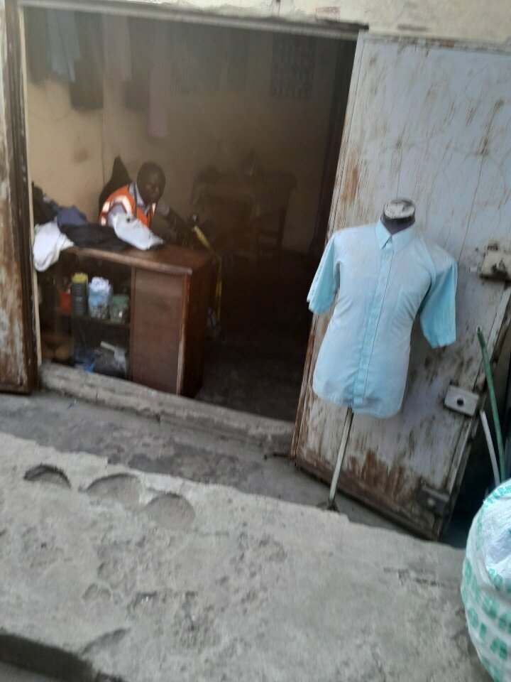 Terziler Alfaiataria, Loanda, foto