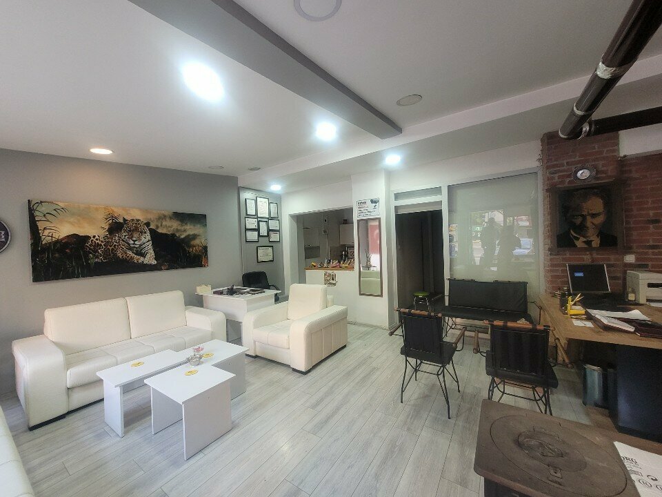 Emlak ofisi Remix Gayrimenkul, Ankara, foto