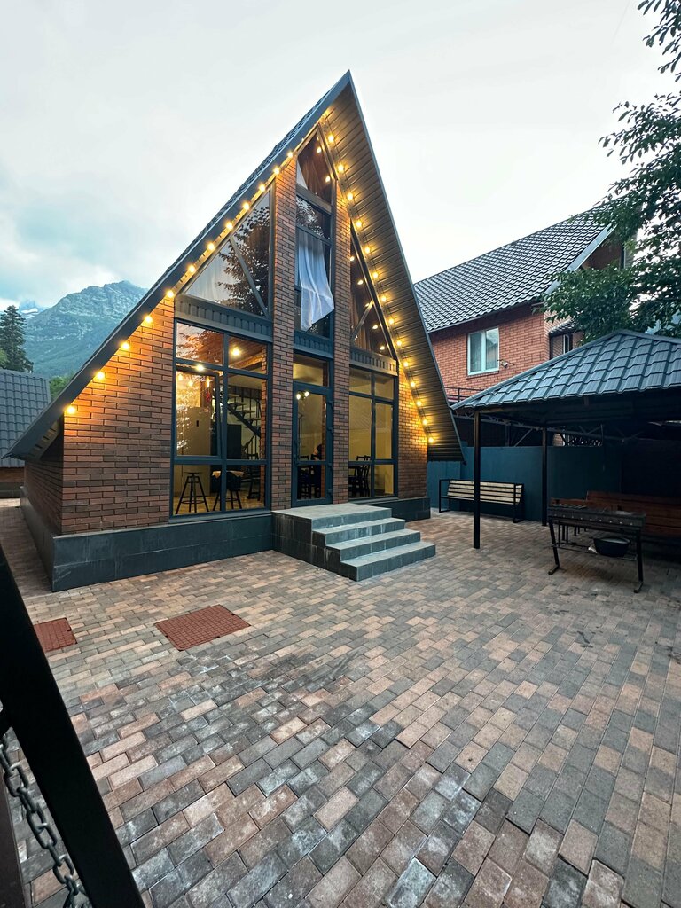 Resort oteller, tesisler Teberda _a_frame, Karaçay‑Çerkez Cumhuriyeti, foto