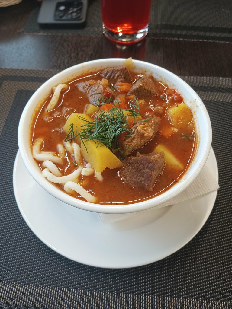 Kafe Шашлычный дворик, Nijni Novgorod, foto