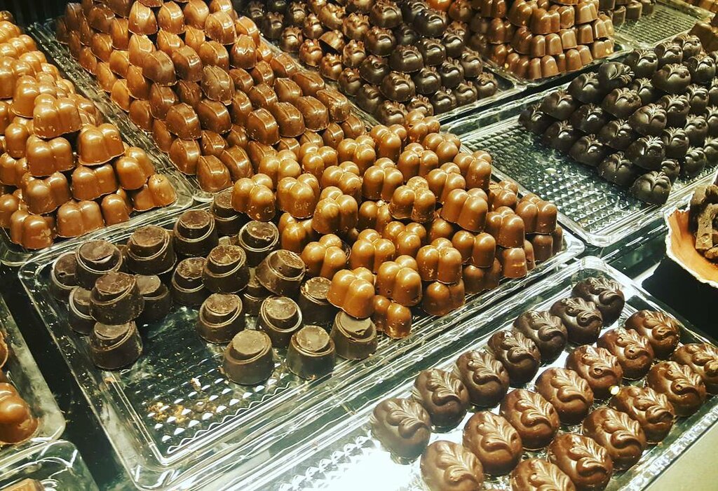 Pasta, şekerleme ve tatlı Parisien Patisserie - Beylikdüzü, İstanbul, foto