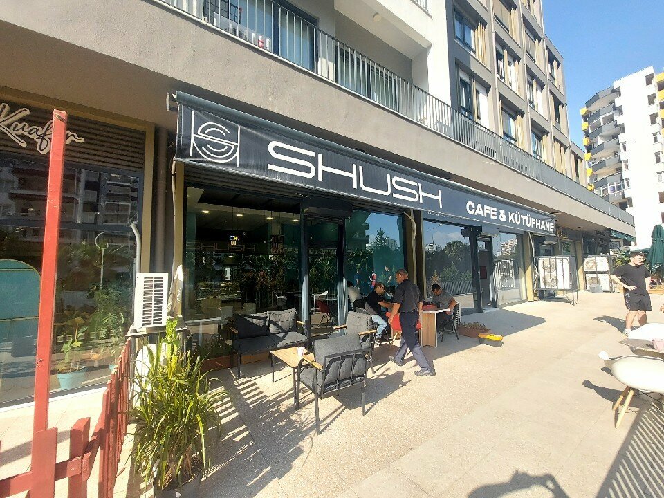 Kafe Shush cafe kütüphane, Adana, foto