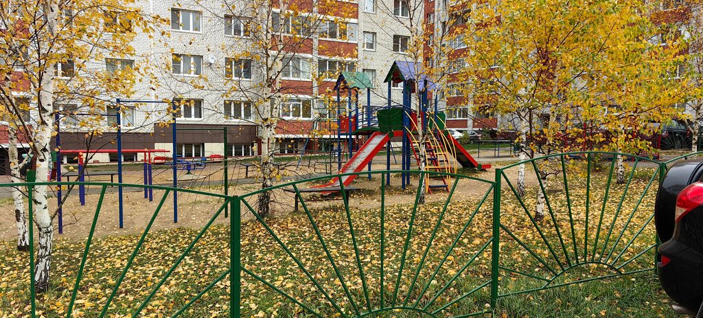 Oyun alanı Playground, Smolensk, foto