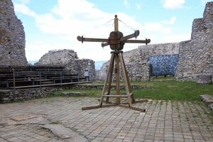 Tivolski grad (Pod turnom No:3), turistik yerler  Ljubljana'dan