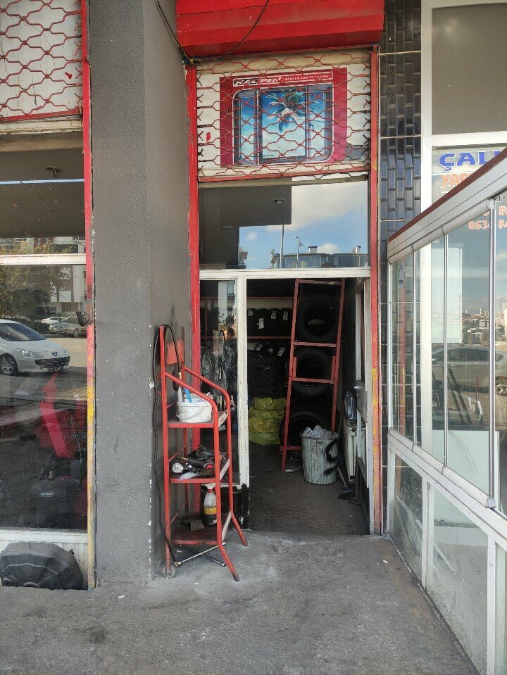 Jant ve lastikçiler Ömercan Oto Lastik, Ankara, foto