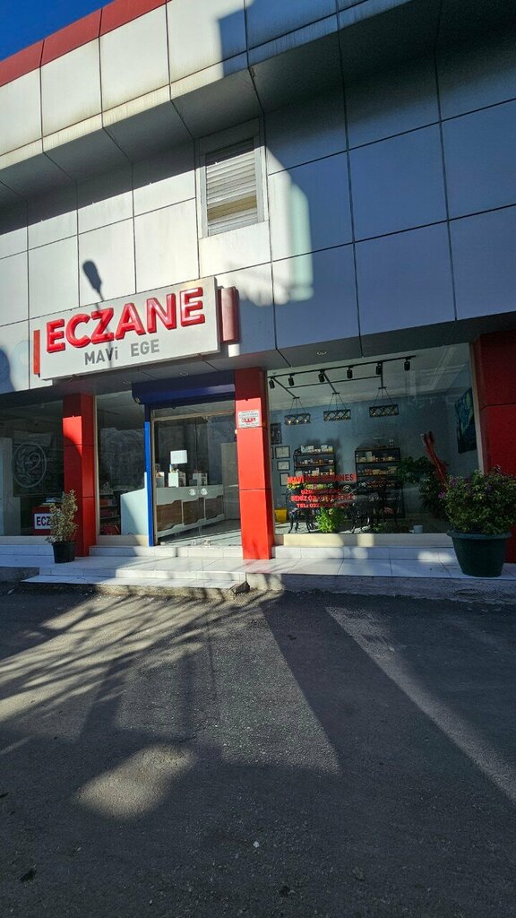 Eczaneler Mavi Ege Eczanesi, Adana, foto