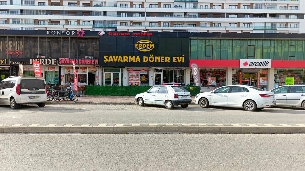 Restoran Erdem Şavarma Döner Evi, Konya, foto