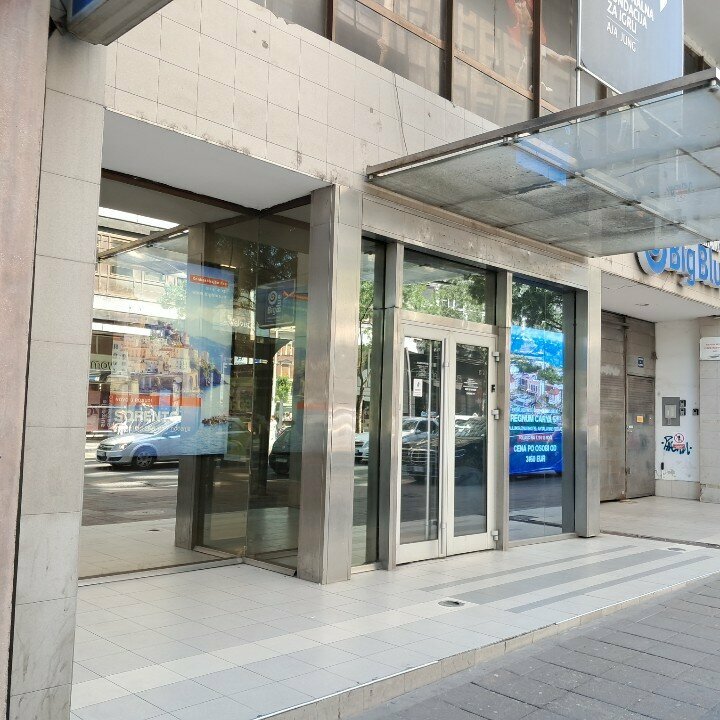 Reklam ajansları Balkan Tube Space, Belgrad, foto