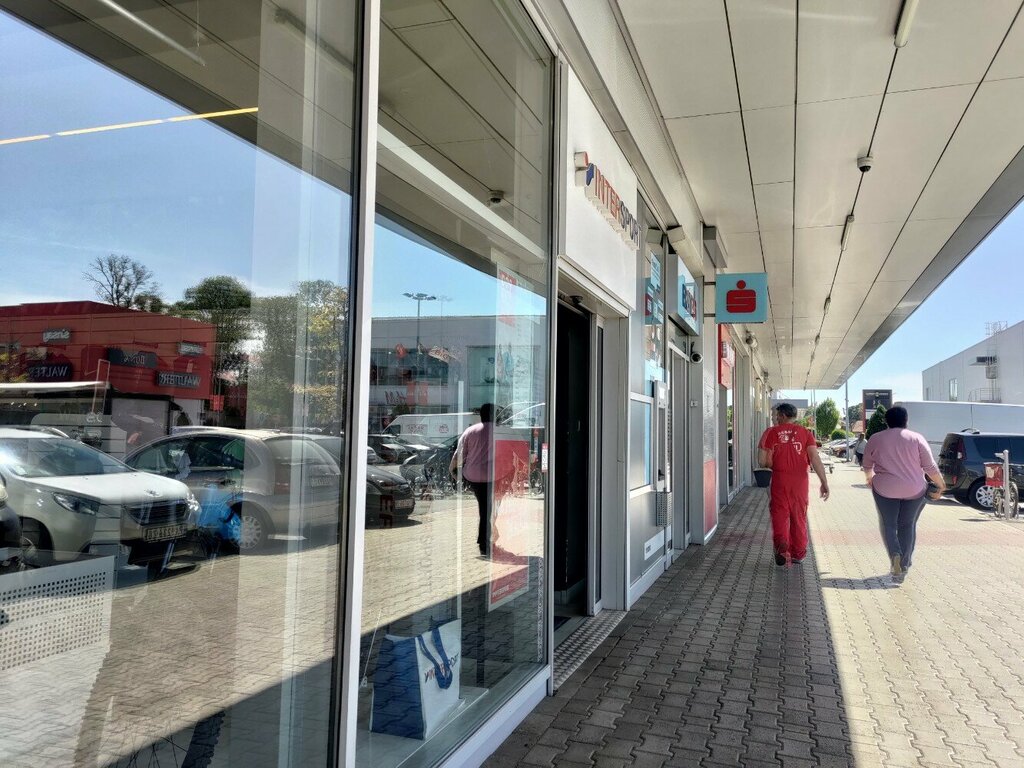 Spor giyim ve ayakkabı Intersport Srbija, Pancevo, foto