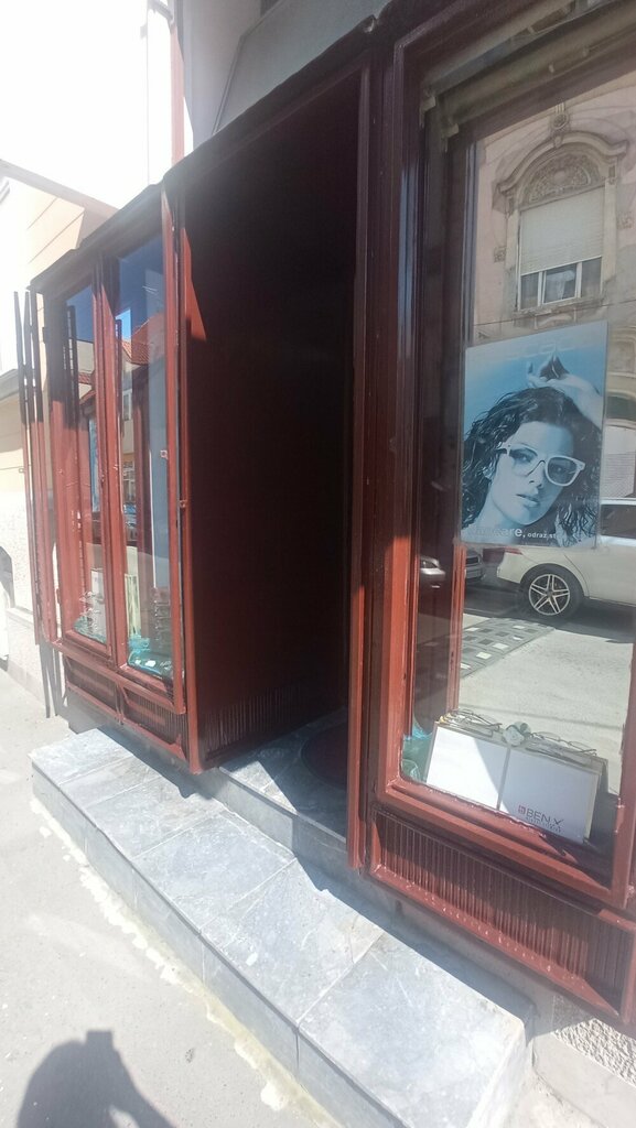 Optik Zem, Belgrad, foto