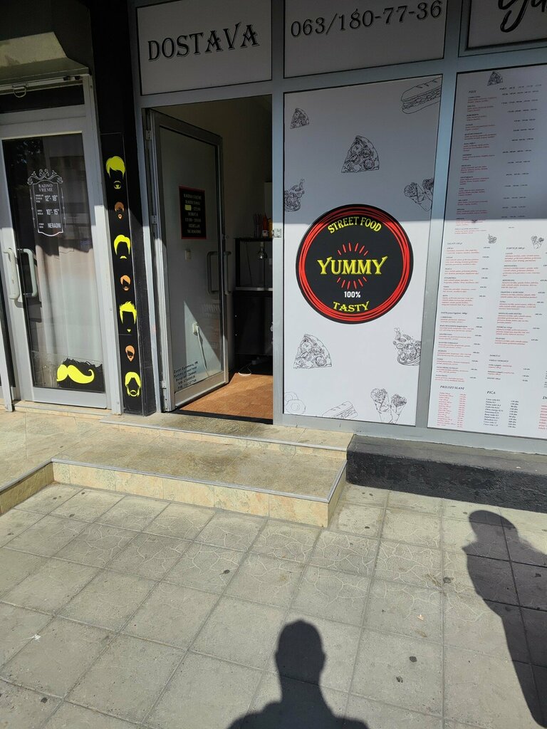 Fast food Yummy, Belgrad, foto