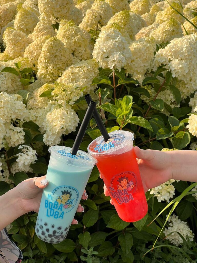 Kahve dükkanları Bubble Tea and Waffles, Feodosya (Kefe), foto