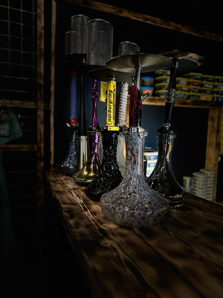 Nargile kafeler Klyukva Lounge, Labytnangi, foto