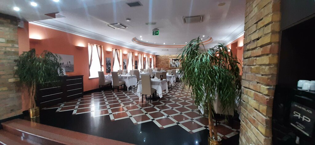 Restoran Dolce Vita Restaurant, Atırav, foto