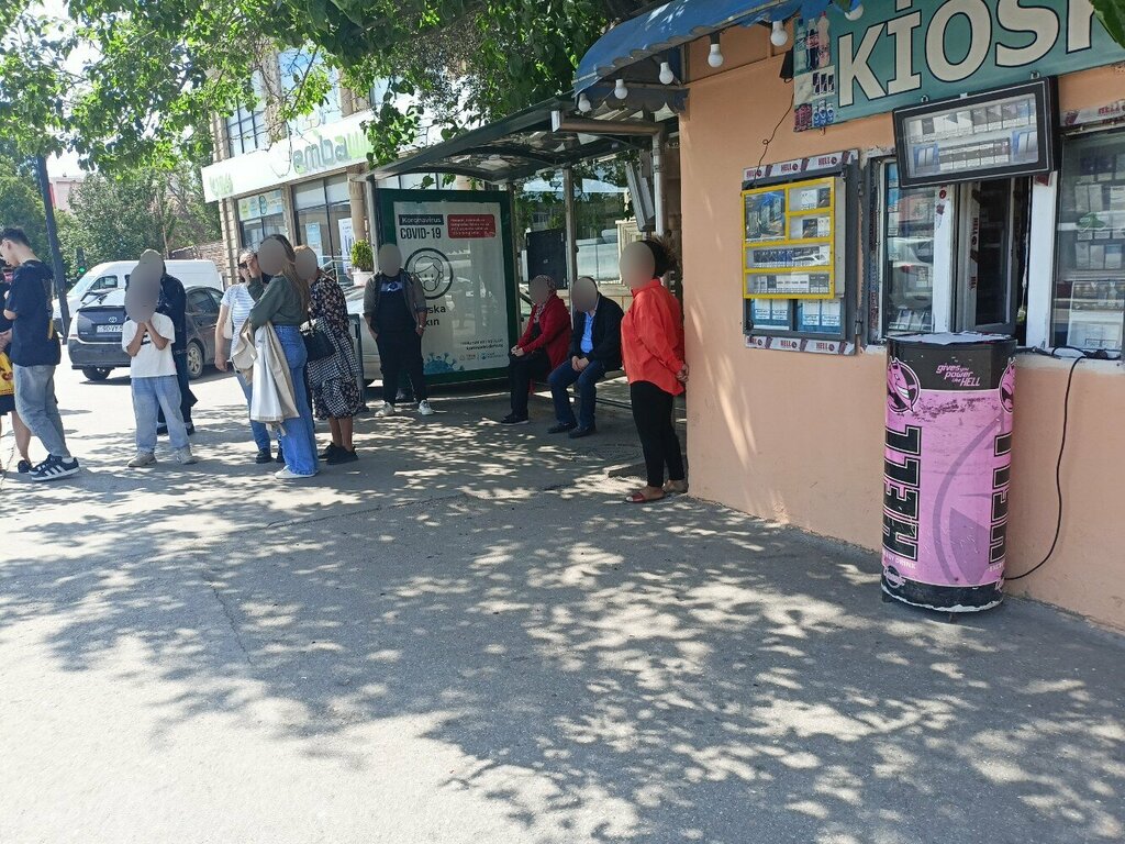 Su satışı Kiosk, Bakü, foto