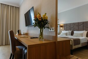 Диона (ulitsa Tsiolkovskogo No:34Б), otel  Gelencik'ten