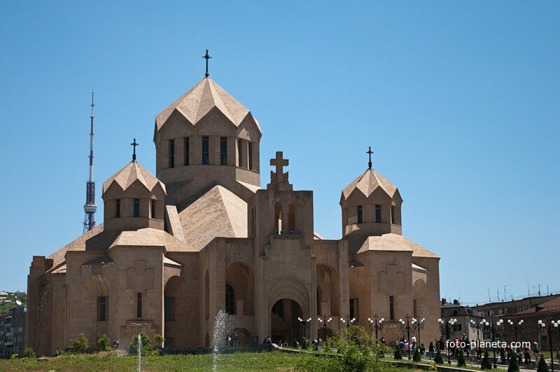 Ermeni apostolik kilisesi Սուրբ Գրիգոր Լուսաորիչ եկեղեցի, Kotayk, foto