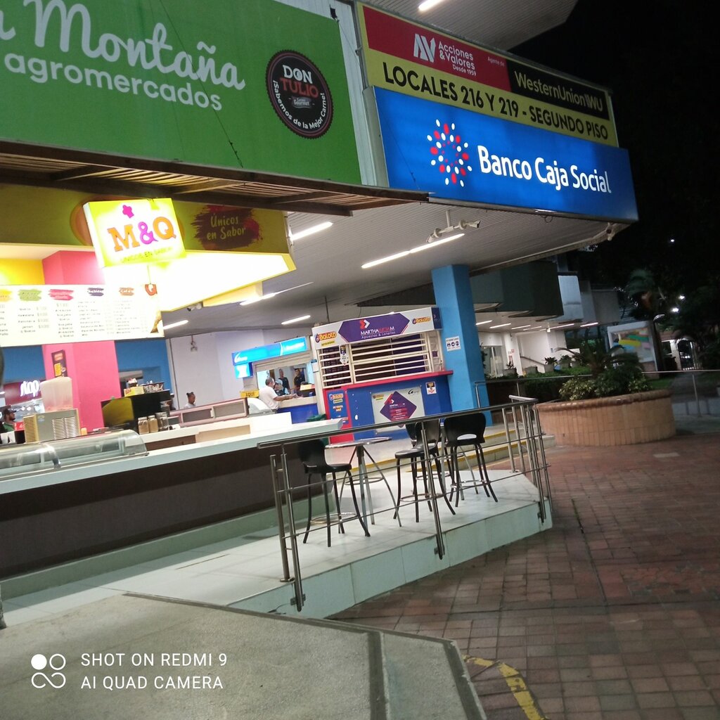 Alışveriş merkezleri Calima Mall, Cali, foto