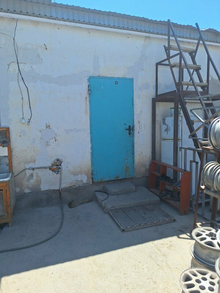 Çıkma yedek parça Auto-collection point, Kızılorda, foto