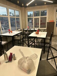 Mangal (ulitsa imeni Geroya Sovetskogo Soyuza Vasilyeva No:57А, Biysk), kafe  Biysk'ten
