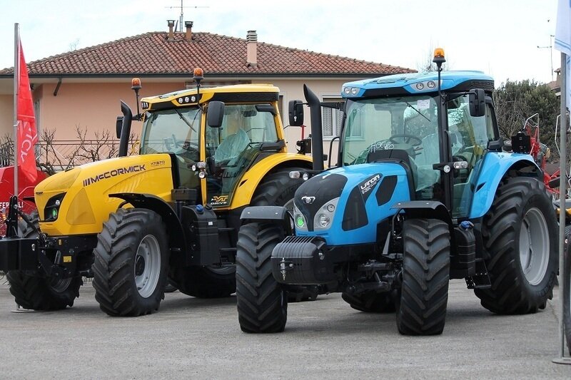 Tarım makineleri, ekipmanlar Piazza F. lli Macchine Agricole, Lombardiya, foto