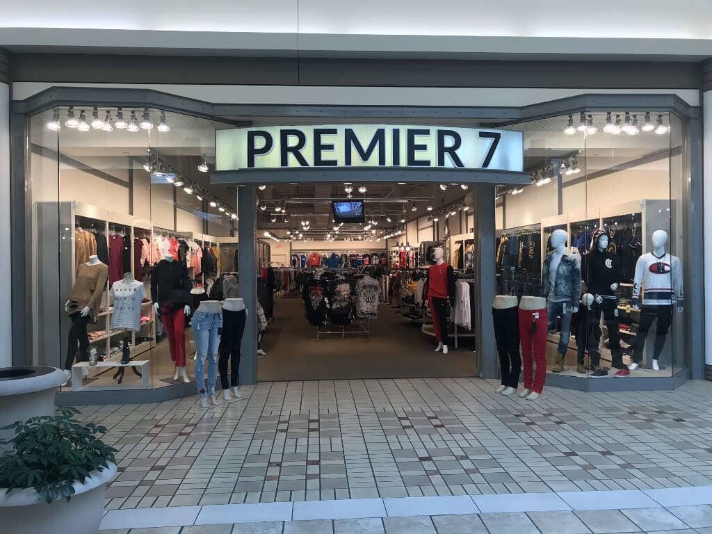 Giyim mağazası Premier VII, Columbus, foto