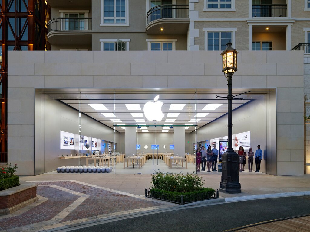 Telefon tamir servisi Apple The Americana at Brand, Glendale, foto