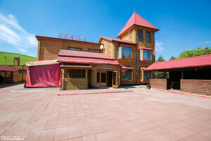 Баязет (pereulok Kalinina No:85/1, Belovo), kafe  Belovo'dan