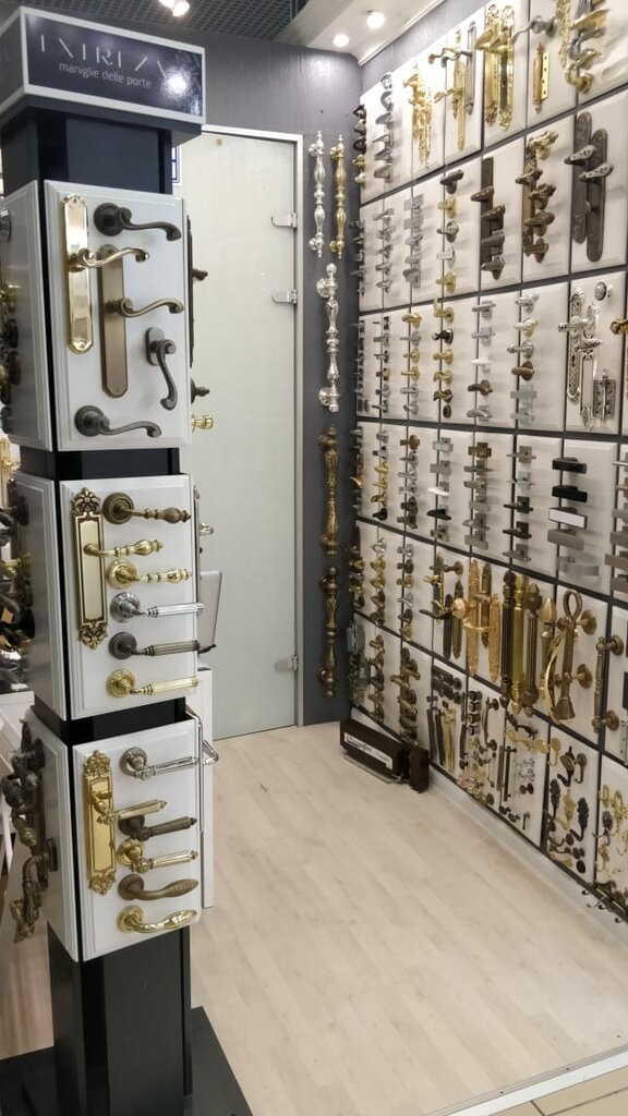 Anahtar ve kapı üreticileri Кромус, Moskova, foto