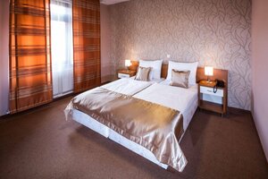 Boutique Hotel Sopianae (Baranya vármegye, Pécs, Felsomalom útja 24), otel  Pecs'ten
