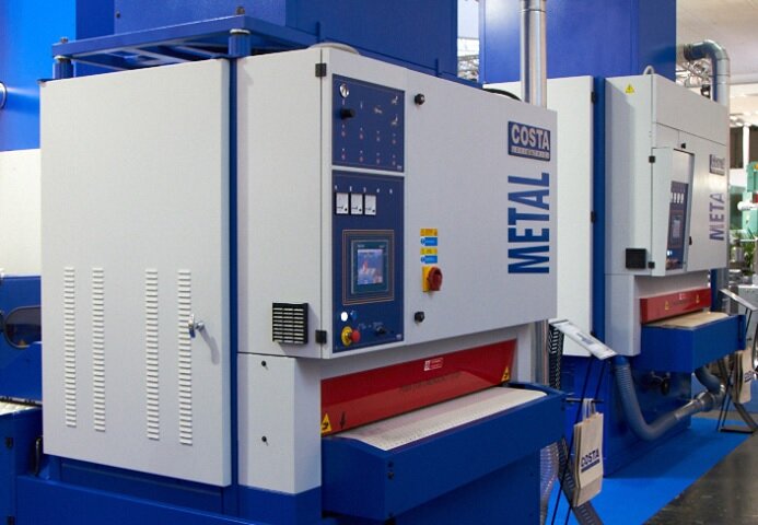 Metal işleme ekipmanları Italian Machinery Association Chelyabinsk, Çeliabinsk, foto