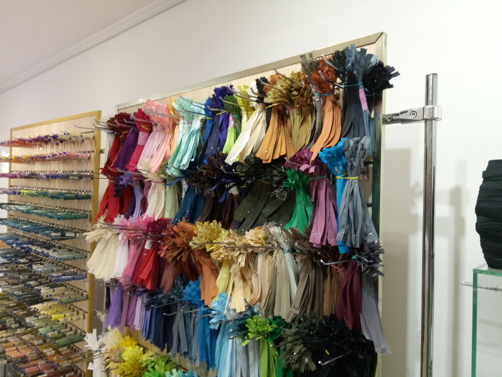 Dikiş malzemeleri Lux&Lace, Minsk, foto