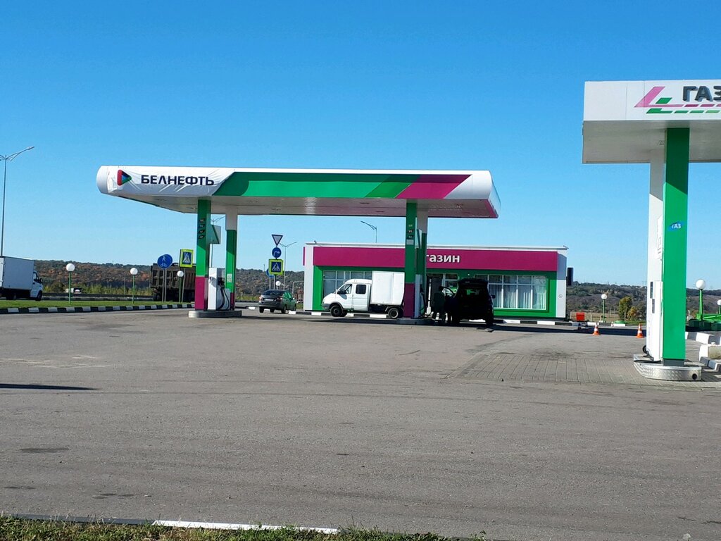 Benzin istasyonu Bashneft, Belgorodskaya oblastı, foto