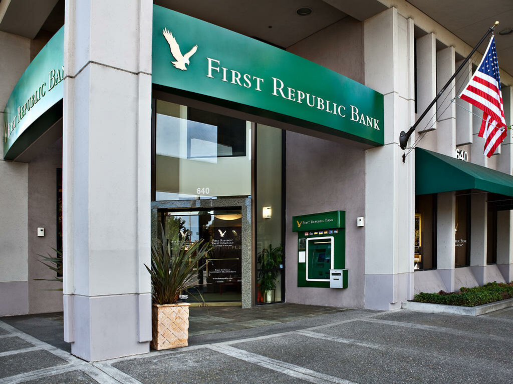 Finansal danışmanlık First Republic Bank, Santa Rosa, foto