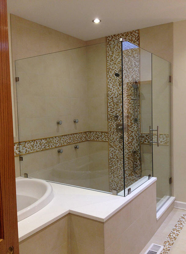 Hamam ve sauna inşaatı Carriage Glass & Mirror, Crystal Lake, foto