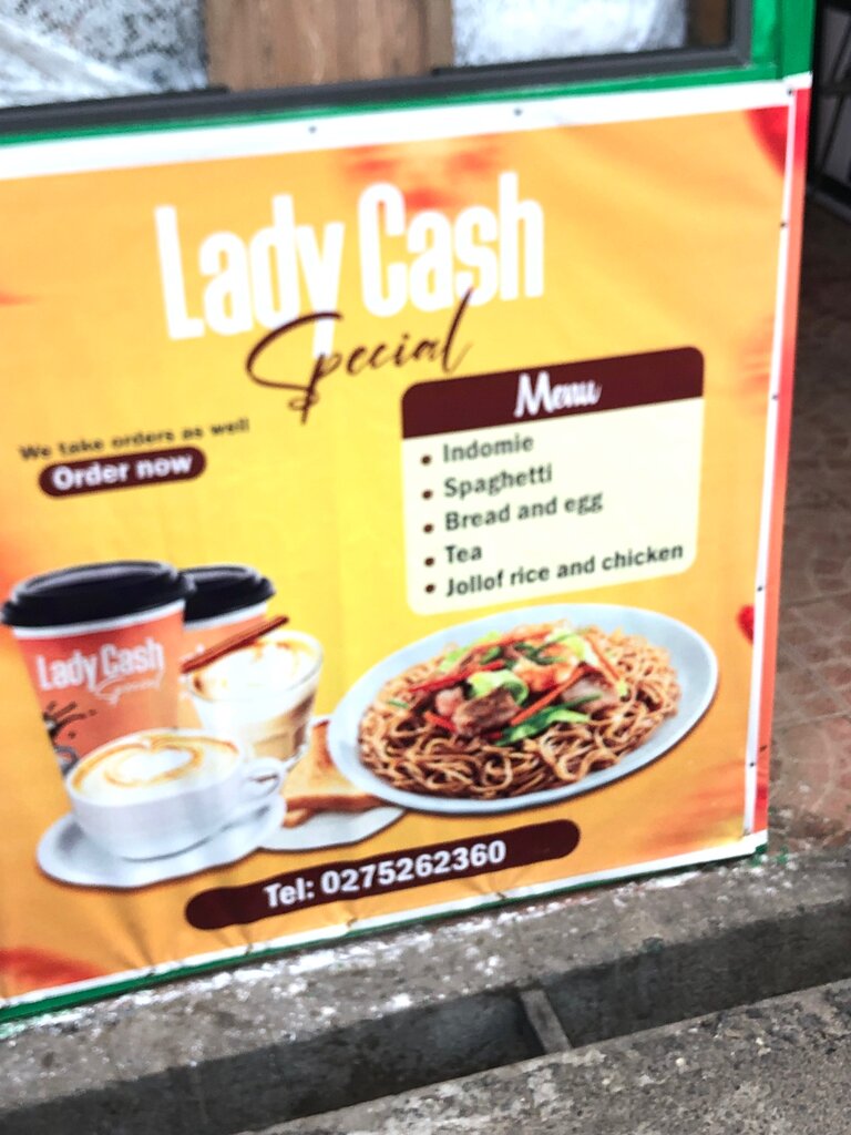 Bijuteriler Lady Cash, Akra, foto