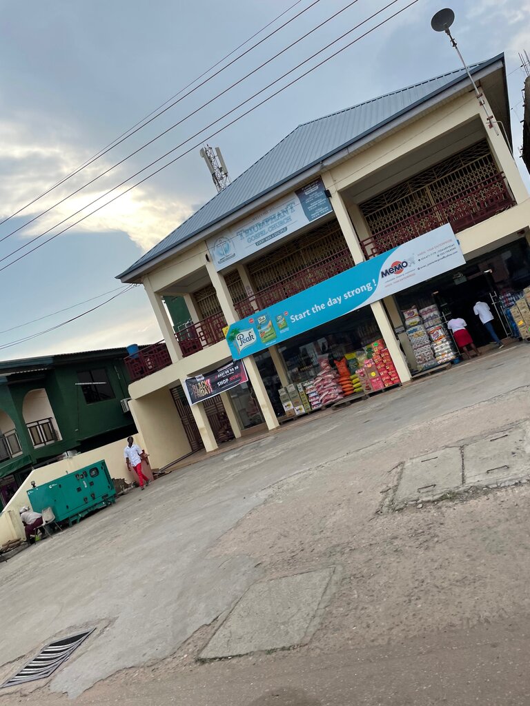 Dini dernekler Triumphant Gospel Church, Dünya, foto