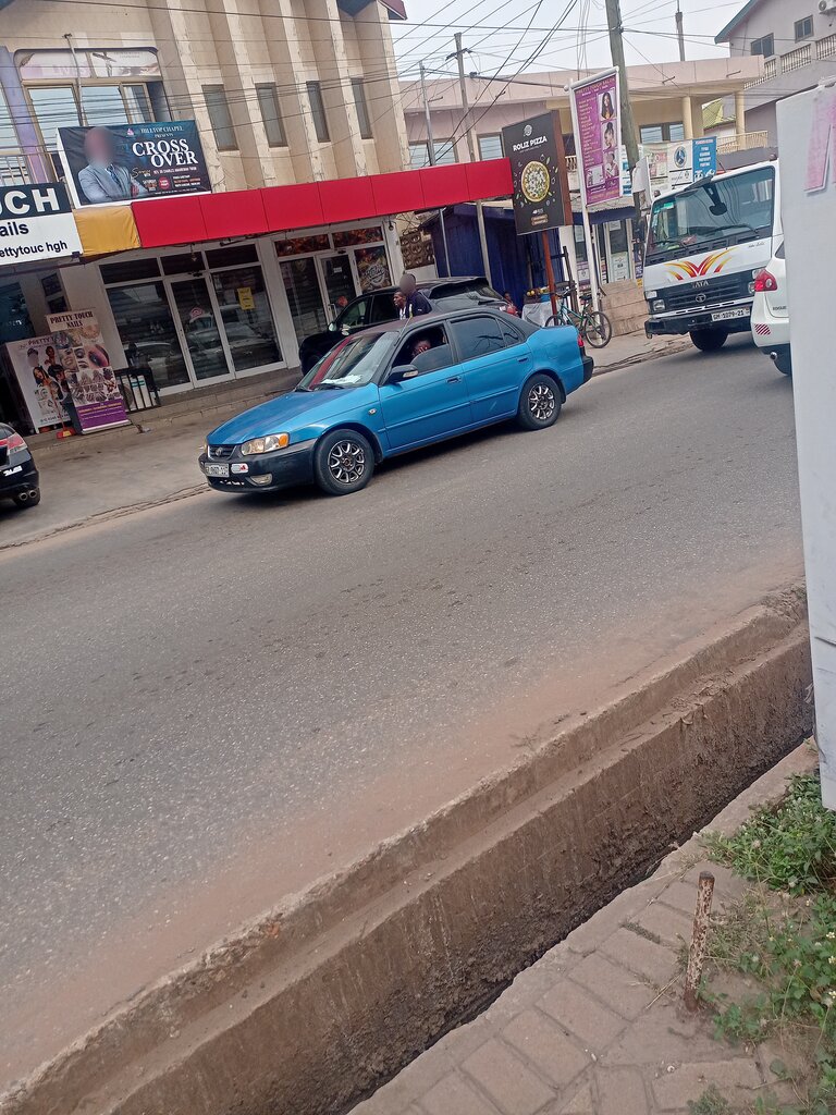 Pizzacılar Roliz pizza, Akra, foto