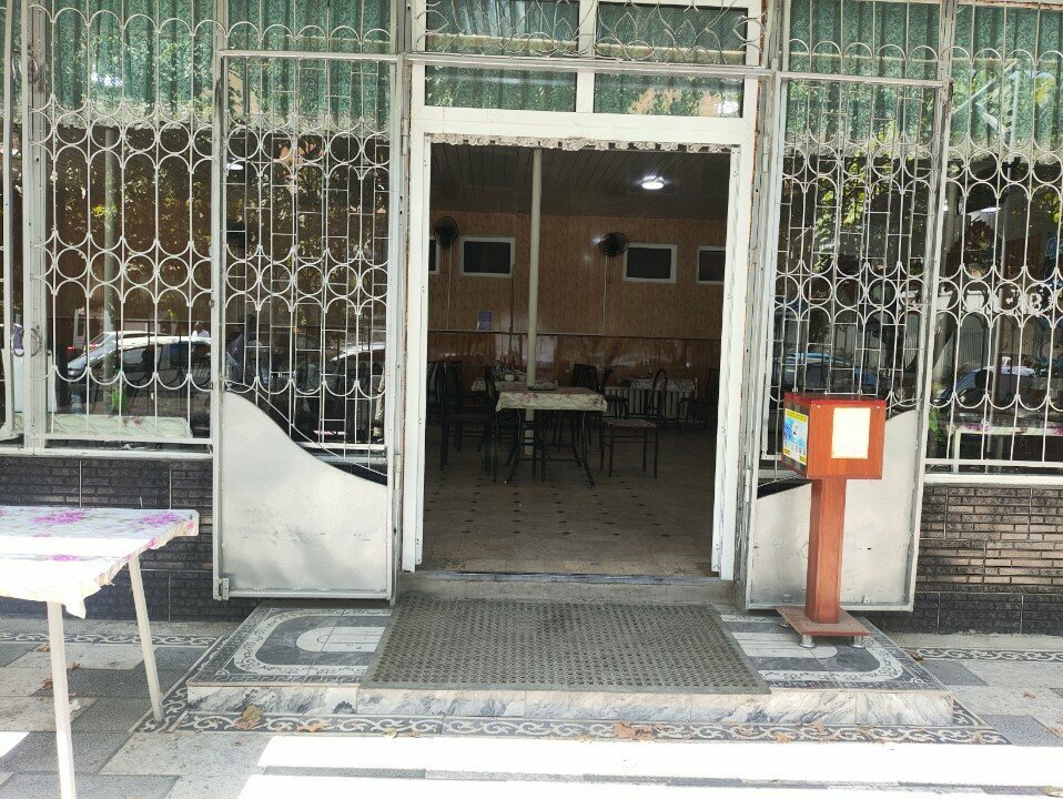 Kantin, yemekhane Сулайман-Тоо, Oş İli, foto