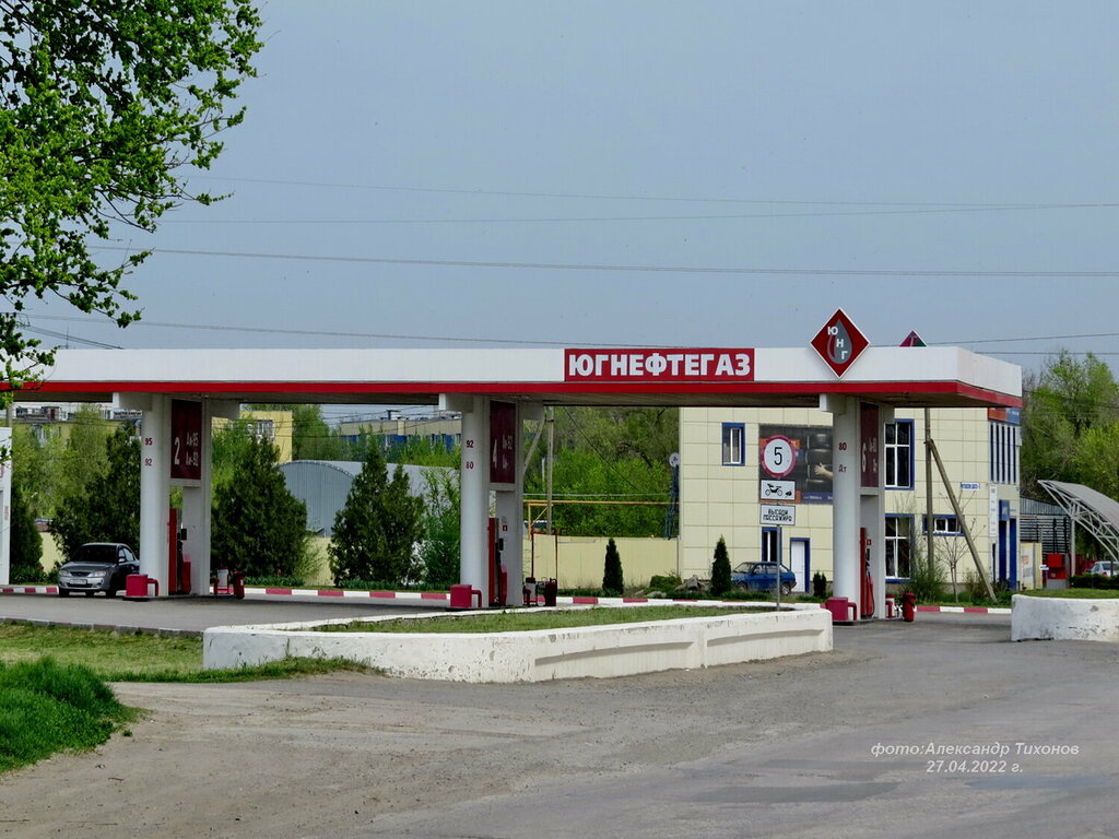 Benzin istasyonu Юг-Нефтегаз, Volgodonsk, foto