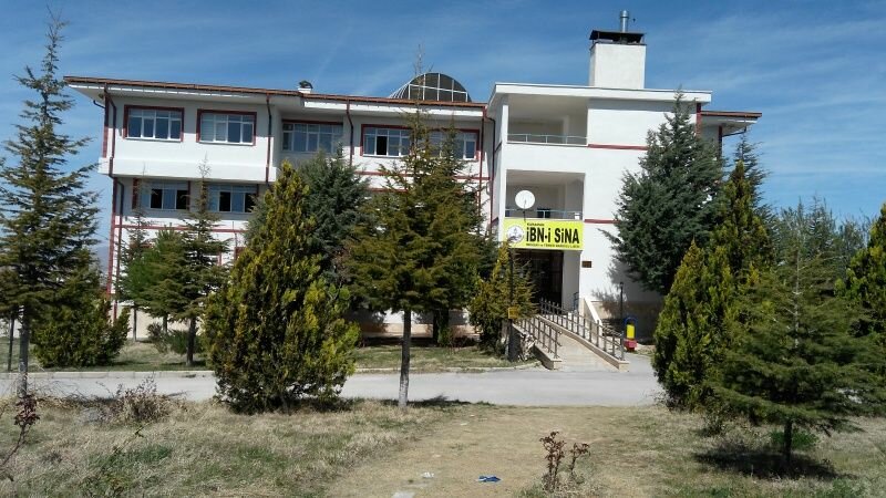 Lise İbn-İ Sina Mesleki Ve Teknik Anadolu Lisesi, Karaman, foto