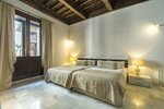 Comet Suites Elvira (Autonomous Community of Andalusia, Provincia de Granada, Granada, Calle Elvira), daireler  Granada'dan