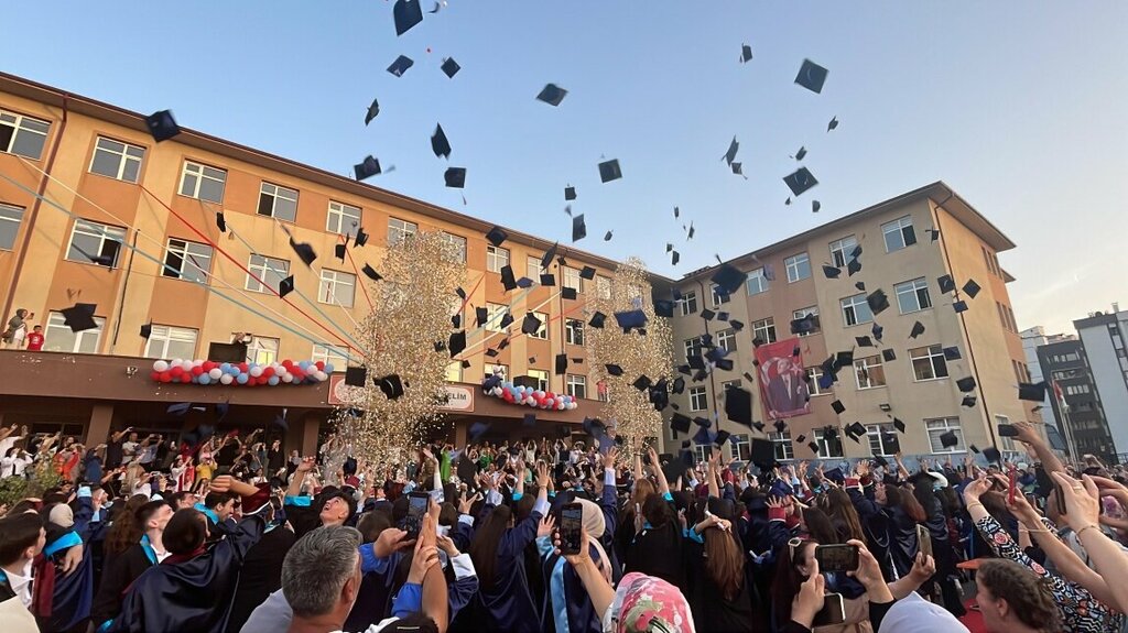 Lise Yavuz Sultan Selim Anadolu Lisesi, Ortahisar, foto