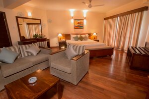 The Palms (Coastline Railway, Beruwala), otel  Beruwala'dan