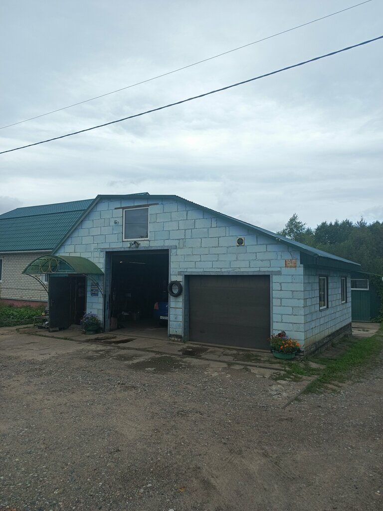 Otomobil servisi Автосервис, Pustoshka, foto