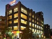 Otel Platinum Residency, Ahmadabad, foto