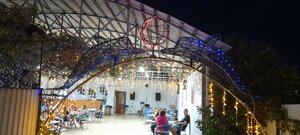 Кафе дельфин у моряка (ulitsa Tumanyana No:7, selo Alakhadzy), kafe  Gagra Bölgesi'nden