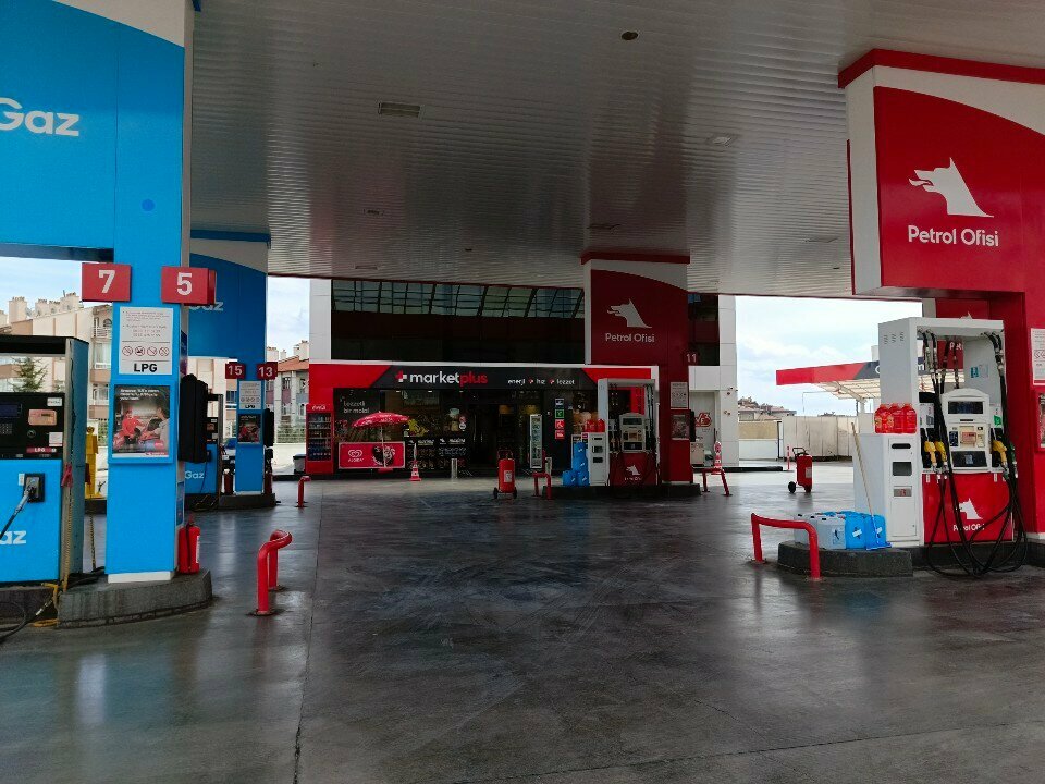 Benzin istasyonu Petrol Ofisi, Konya, foto