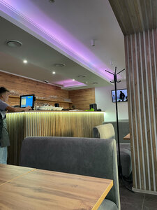Cafe Centre (ulitsa Revolyutsii No:31), kafe  Novouzensk'ten